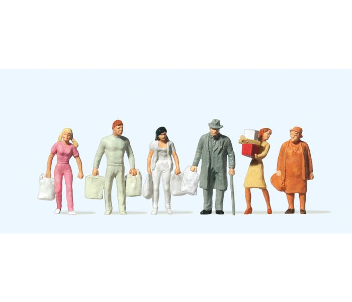 People Shopping (6) Standard Figure Set-Preiser-14136 | Gaugemaster