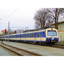 OBB Rh4020 019-9 3 Car EMU IV-Jagerndorfer-40980 | Gaugemaster