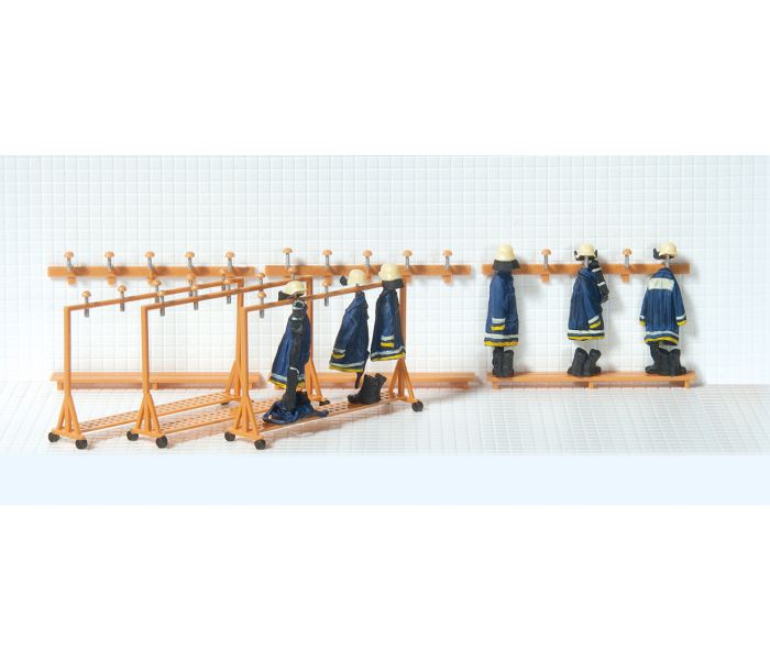 Fire Service Dressing Room Kit-Preiser-31024 | Gaugemaster