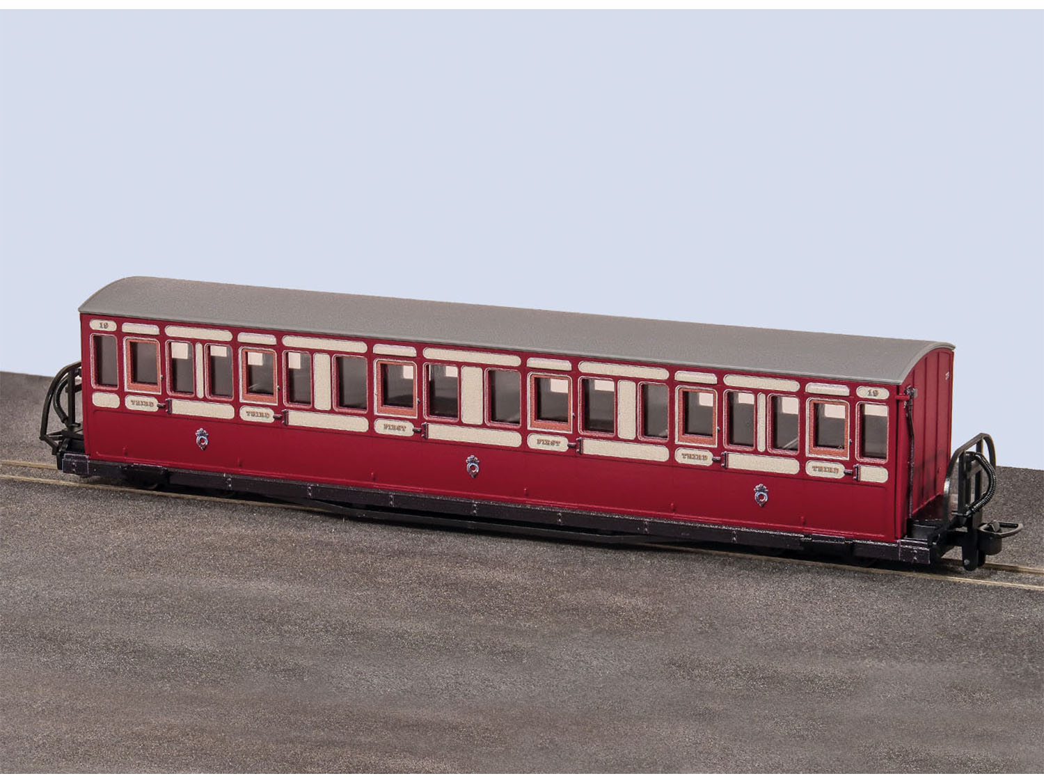 Peco Announce New OO9 Ffestiniog Bowsider Coaches | Gaugemaster