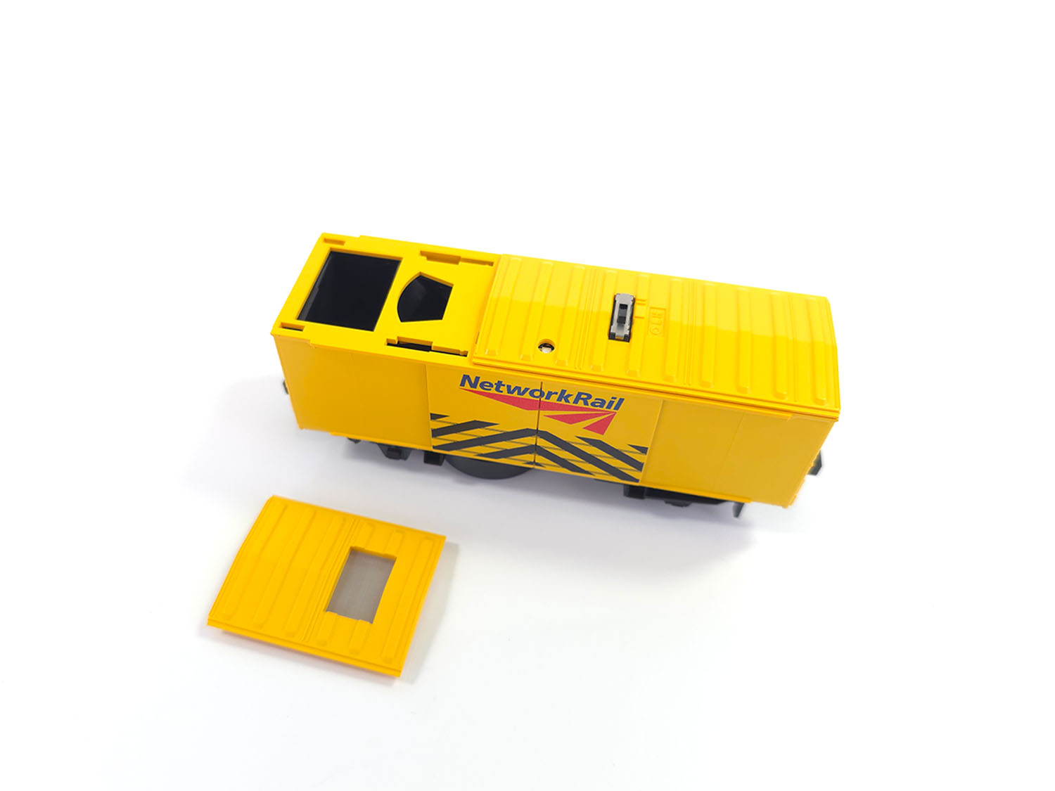 Gaugemaster New Track Cleaning Wagon | Gaugemaster